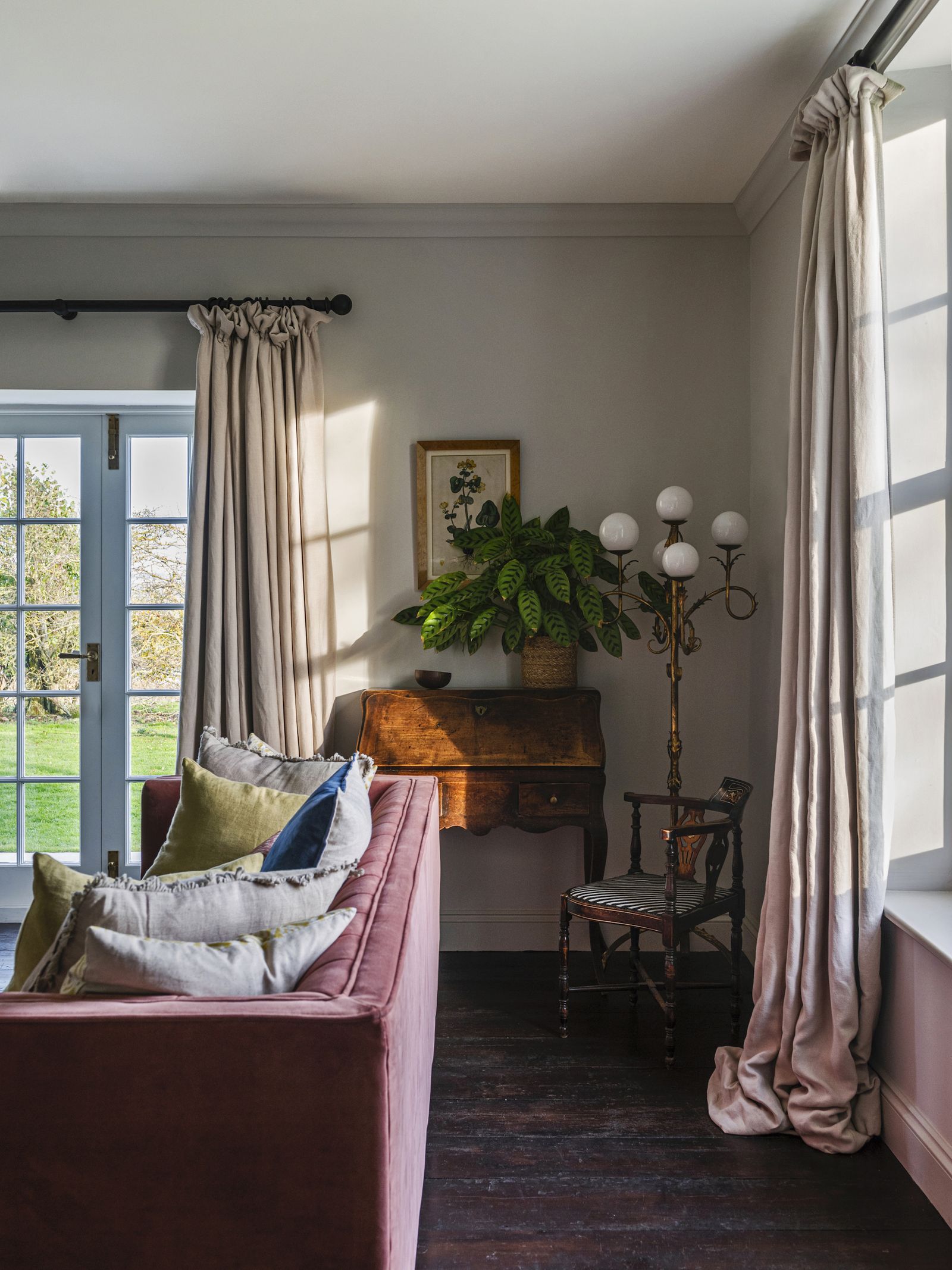 Farmhouse curtain ideas: 15 beautiful yet rustic treatments | Homes and ...