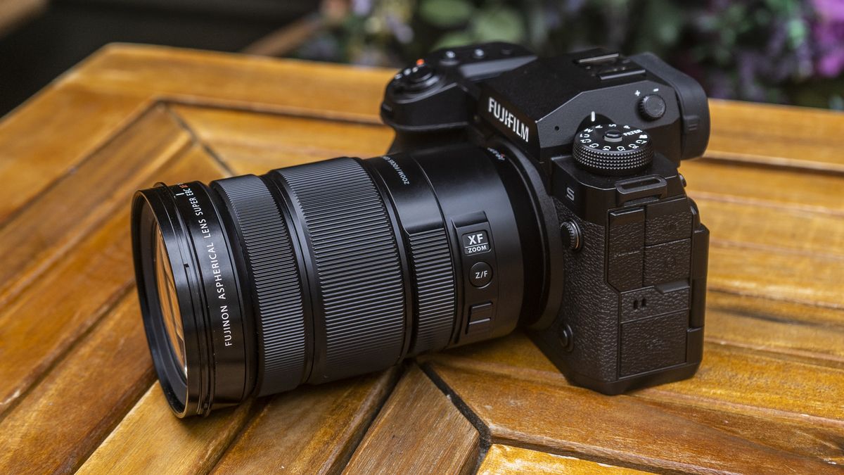 Fujifilm Fujinon XF18-120mm F4 LM PZ WR review | Digital Camera World