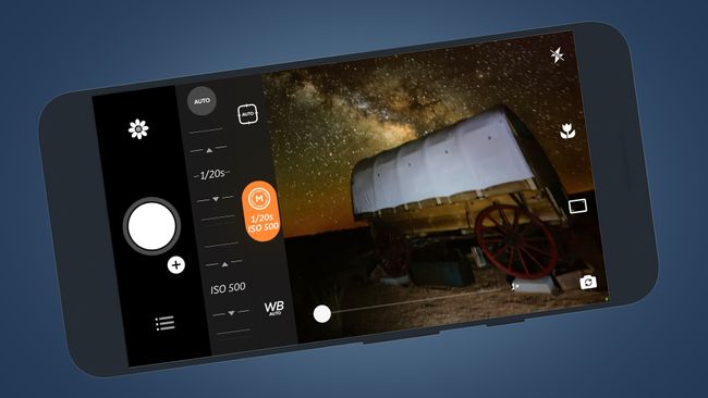 How to photograph the super blood moon with your camera or phone ...