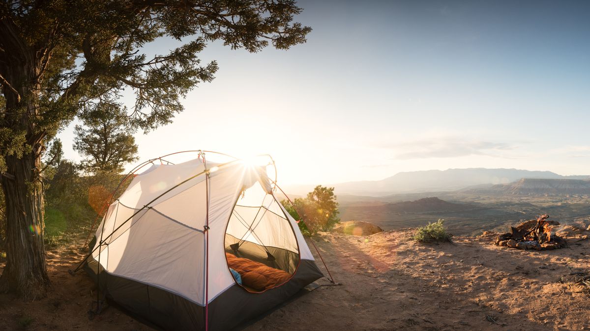 How to clean a tent to keep it fresh and functioning well | Advnture