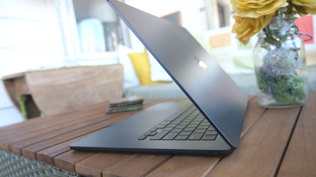 MacBook Air 15-inch (M3) review: More than just a big MacBook Air ...