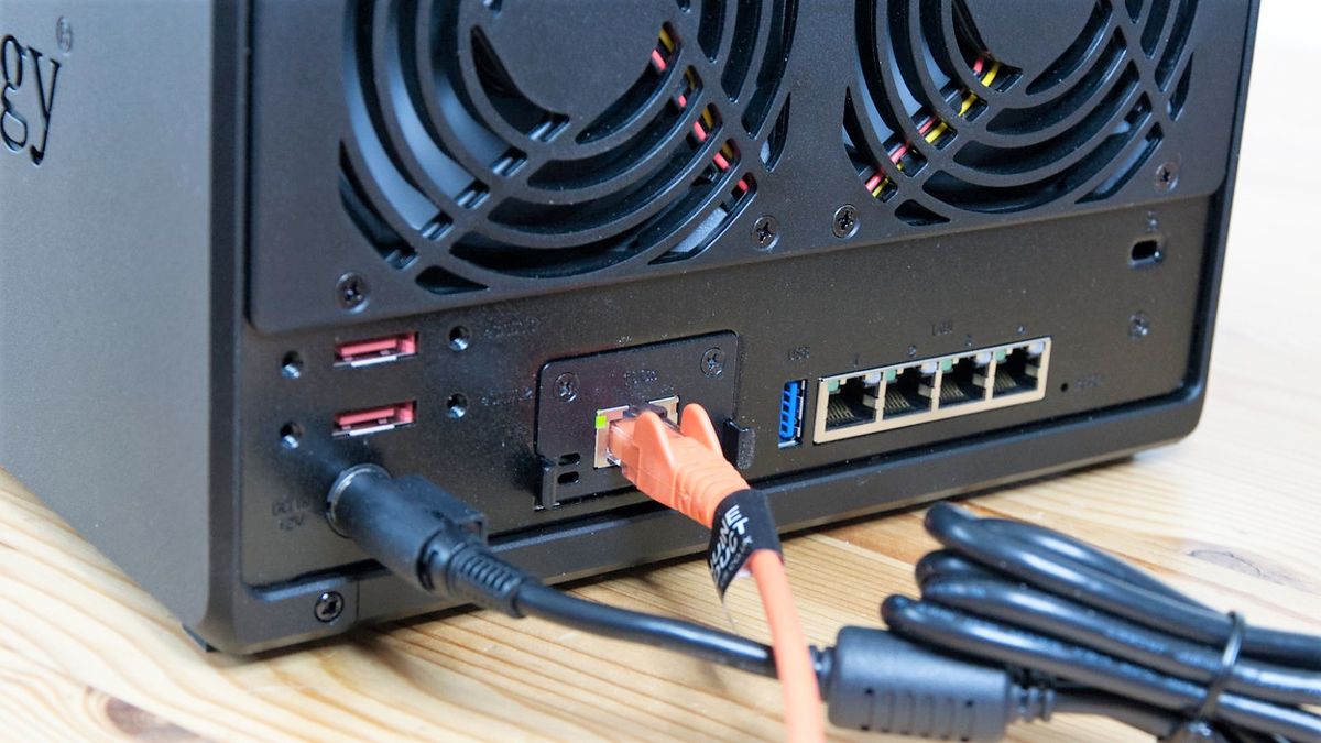 Synology DiskStation DS1522+ | TechRadar