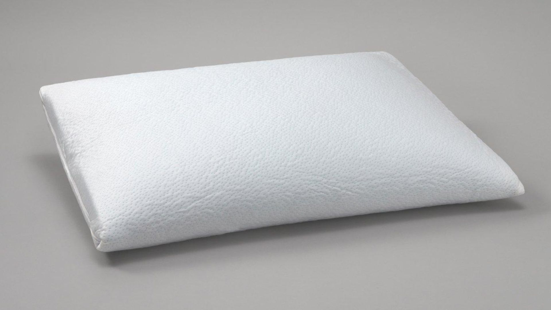 The 8 best cooling pillows for 2024, tried and tested by us | Woman & Home
