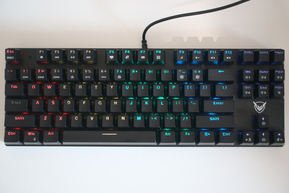 Pictek PC244A review: A good TKL mechanical keyboard doesn't need to ...