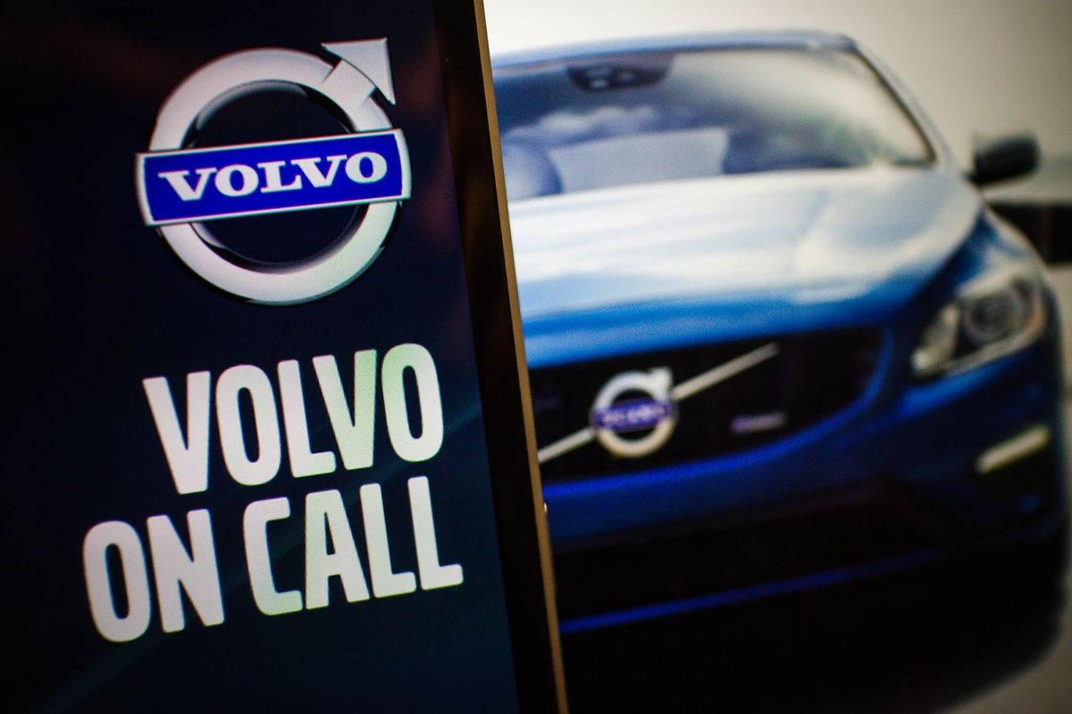 Volvo's 2015.5 lineup has standard features that can be controlled by ...