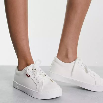 Looking for the most comfortable trainers? These 3 top-rated pairs have ...