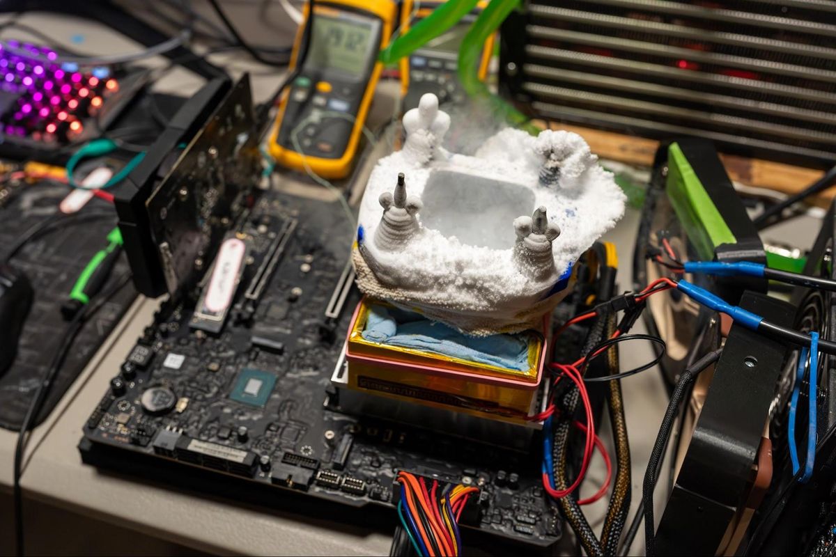 14900K at 7.7 GHz: How I Set 50 Overclocking Records with Intel's ...