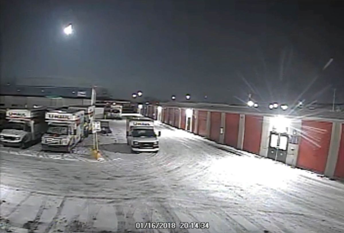 Brilliant Fireball Shakes Southeastern Michigan with 2.0 Earthquake | Space