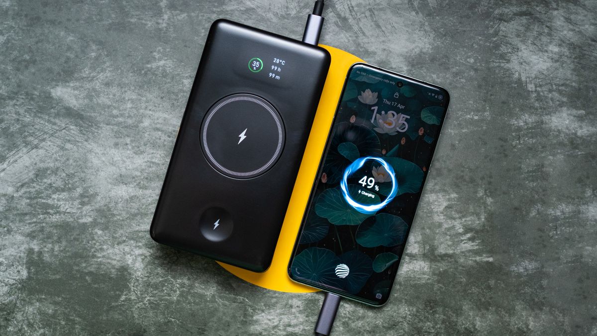 Chargeasap's Flash Pro Ultra is a 25000mAh power bank that does it all ...