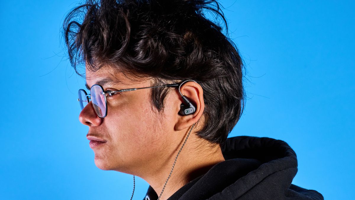 Sennheiser IE 200 review: Bye, bye, wireless! | Tom's Guide