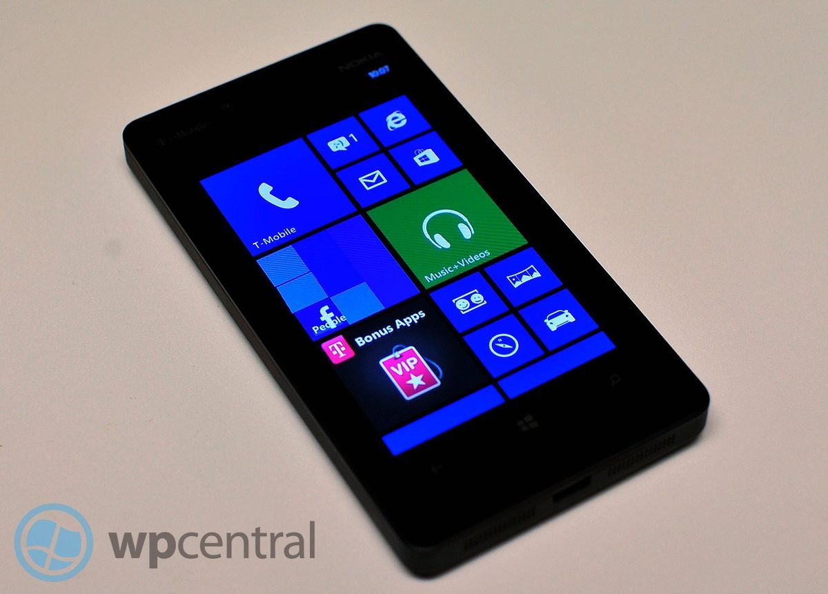 T-Mobile Nokia Lumia 810 unboxing and video tour | Windows Central
