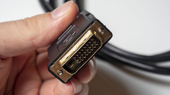 DisplayPort vs HDMI | PC Gamer