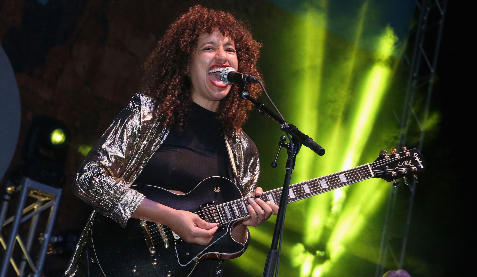 Jackie Venson on her switch from Strats to Epiphone Les Pauls | Guitar ...