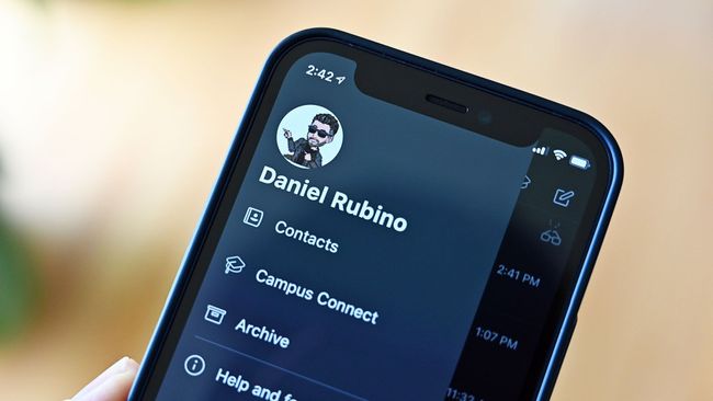 How to use the Copilot Phone plugin to manage your messages | Windows ...