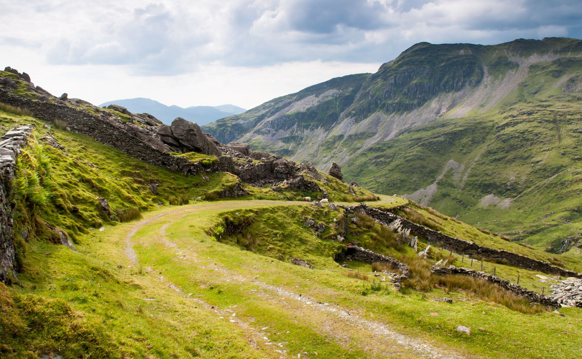 Cnicht, Snowdonia: If you only climb one mountain in your life, it ...