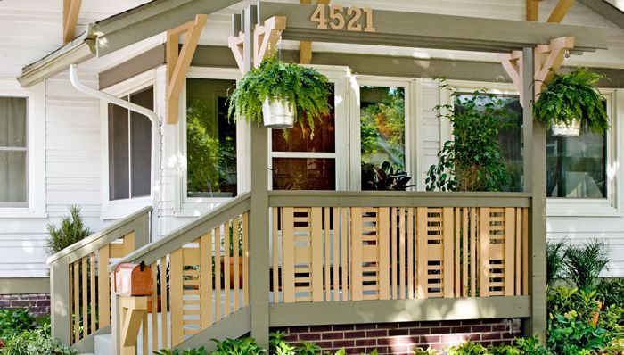 16 deck railing ideas to spice up your porch or patio | Real Homes