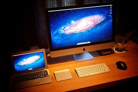 20 leading web designers' desks for your inspiration | Creative Bloq