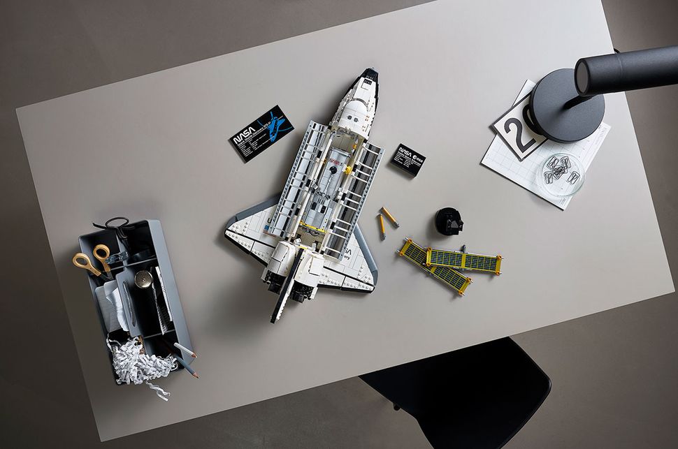 Lego designer reveals hidden details in new Space Shuttle Discovery set ...