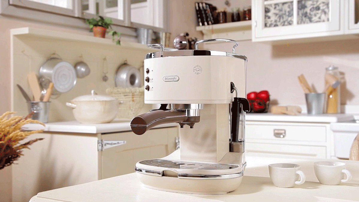 11 traditional freestanding bath designs | Real Homes