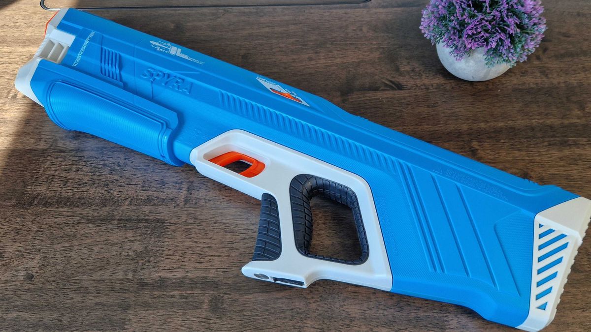 SpyraThree review: "Makes all other water guns look ridiculous ...