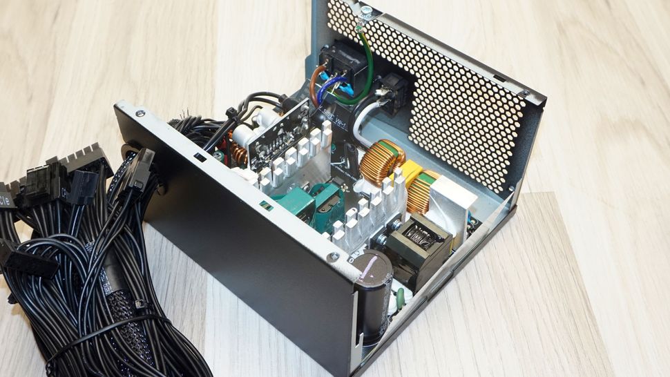 MSI MAG A550BN Power Supply Review | Tom's Hardware