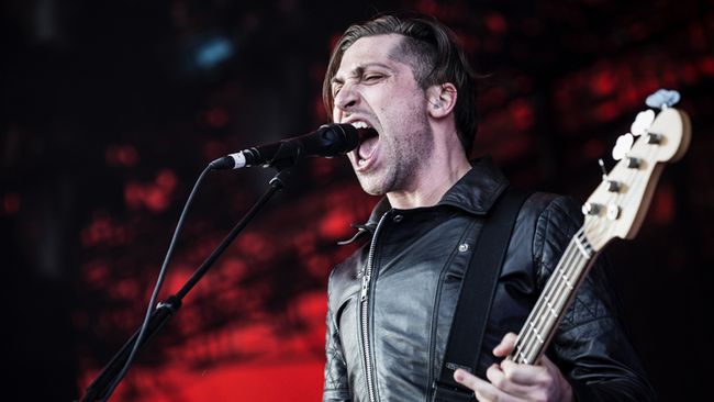 Queens of the Stone Age's Troy van Leeuwen and Mikey Shuman on ...