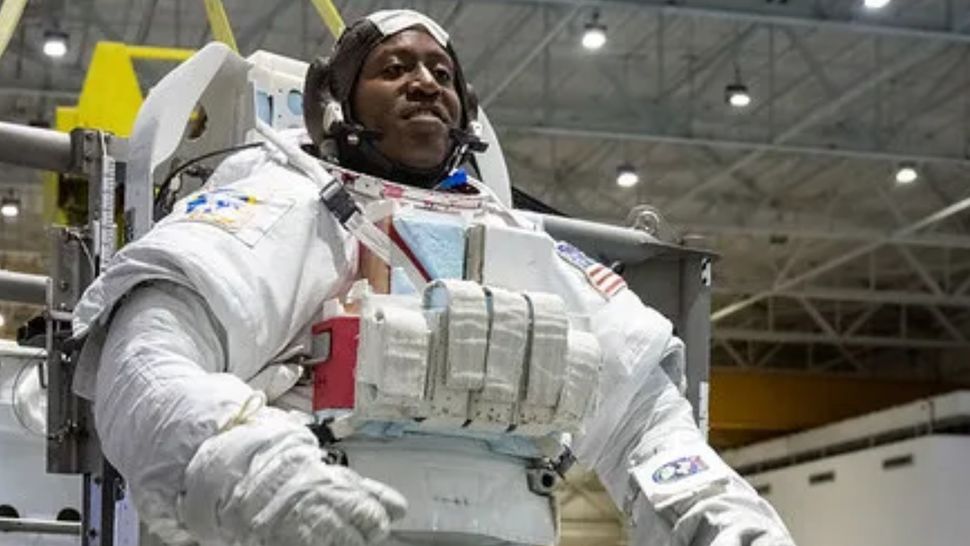 NASA's new astronauts are excited for April's total eclipse: 'I'm going ...