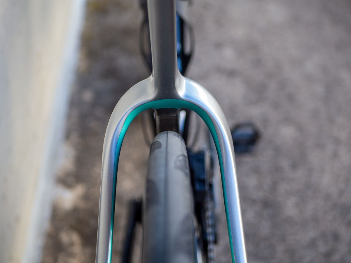 Factor launches ONE: An insane aero bike with 'modern geometry', a ...