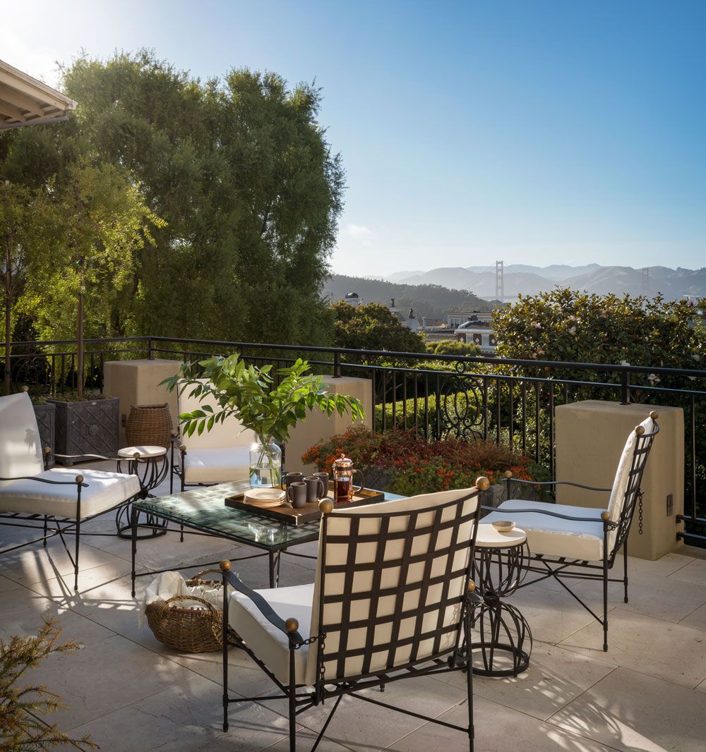 Explore This San Francisco House with views over Golden Gate Bridge