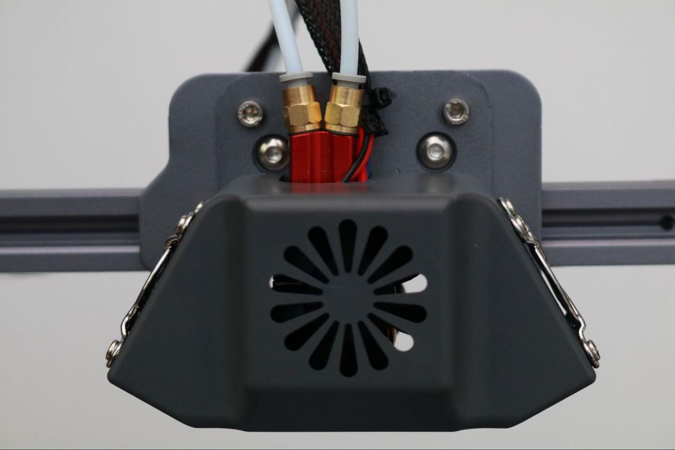 Lotmaxx Shark V2 3D Printer Review: Jack of all Trades, Master of None ...