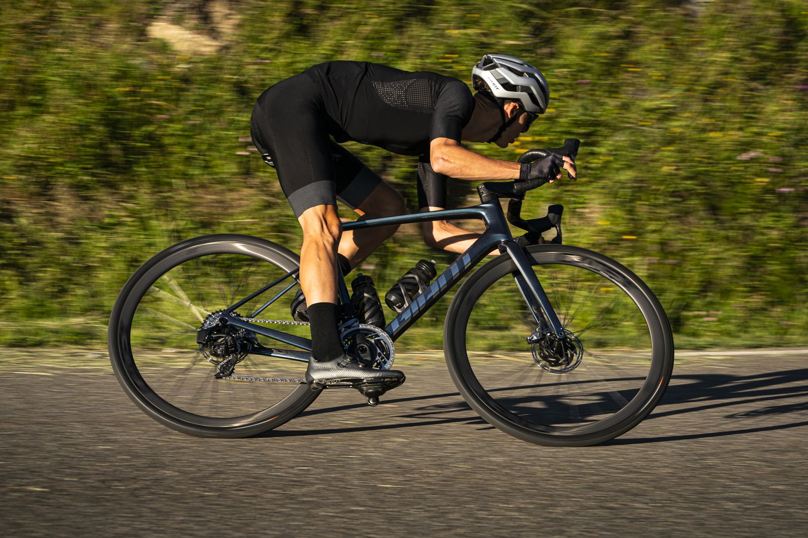 New Giant Defy is 'lighter and smoother' without resorting to 'gimmicks ...