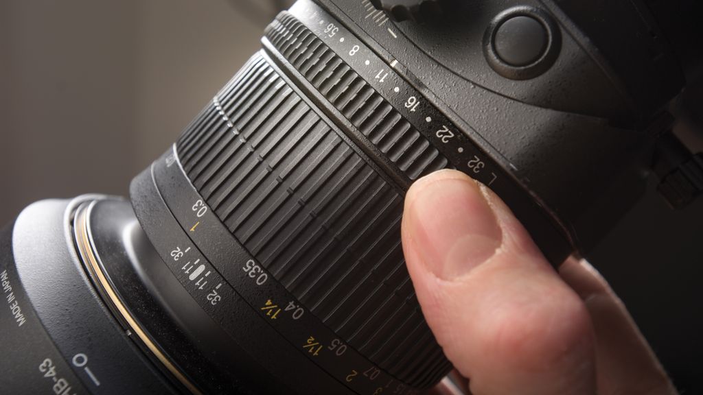 Home photography ideas: Use a shift lens for sharper food and product ...