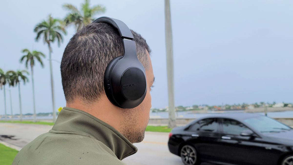 Soul Emotion Max review | Laptop Mag