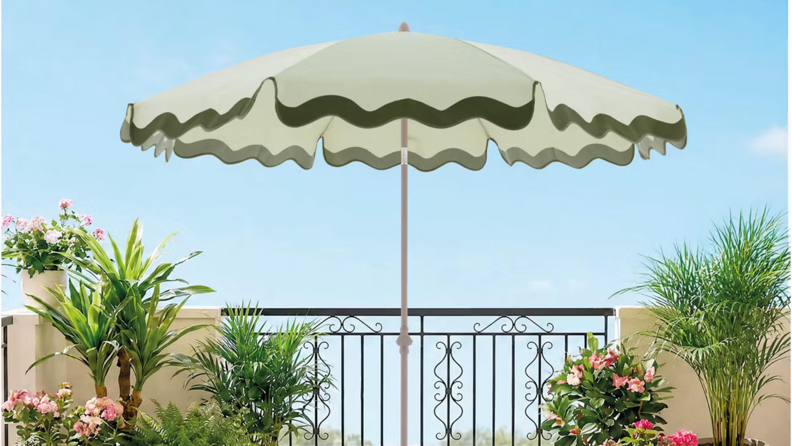 Aldi’s £13 parasol looks like it came from a boujee resort | Ideal Home