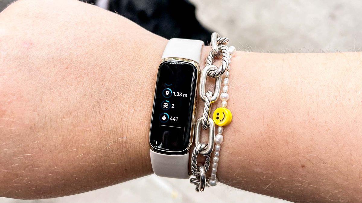 Fitbit Luxe review | Tom's Guide