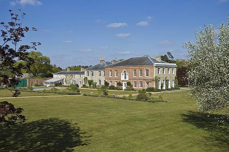 A home with the 'finest Georgian interior in Suffolk', with walled ...