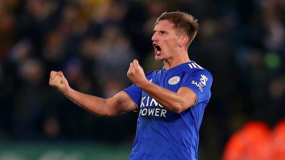 Albrighton signs new Leicester deal | FourFourTwo