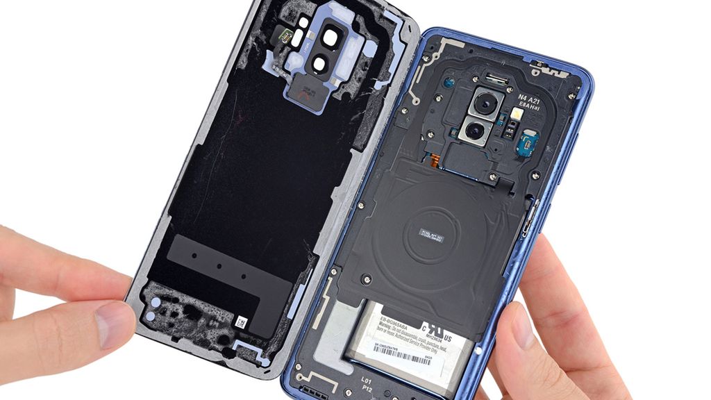 Galaxy S10 Plus-bound? Samsung officially reveals 1TB storage chip for ...