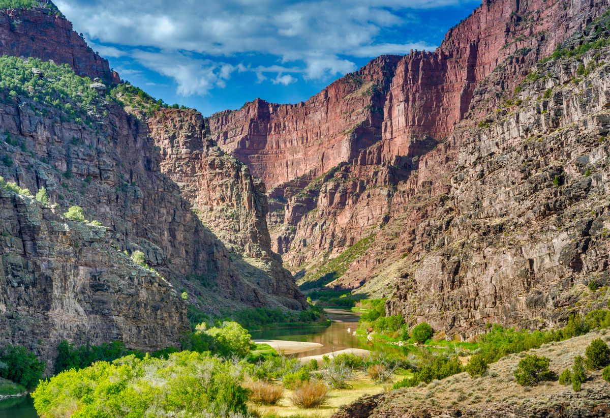 The Colorado River's largest tributary flows 'uphill' for over 100 ...