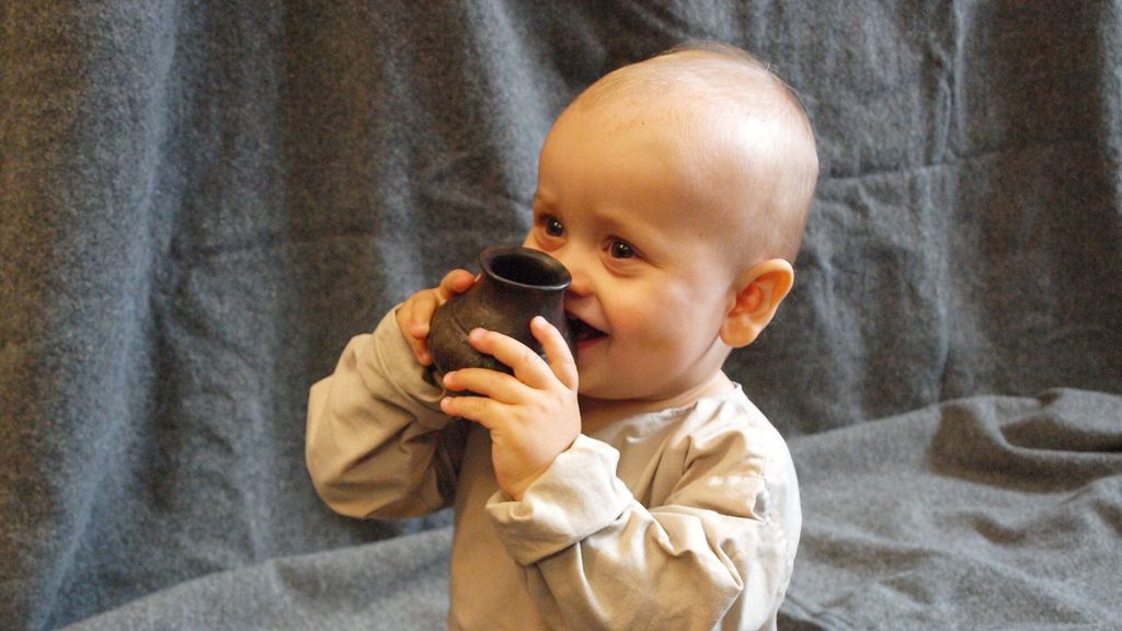 Babies Drank from Ancient 'Sippy Cups' Thousands of Years Ago | Live ...