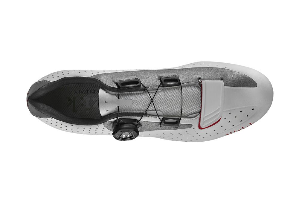Fizik R5B Uomo road shoes review | Cycling Weekly