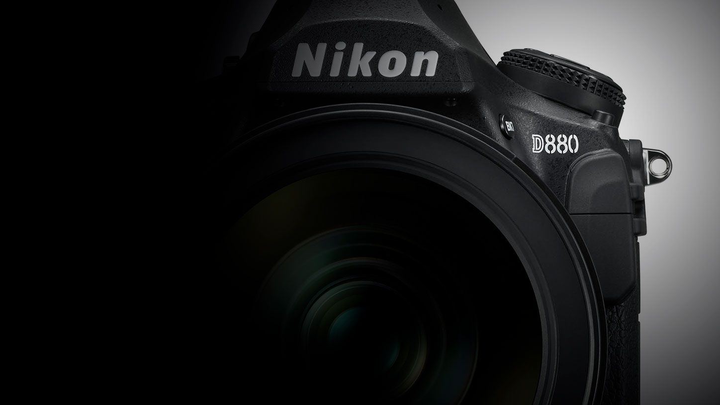 After the Nikon D780, the Nikon D880 must happen! We actually can't ...
