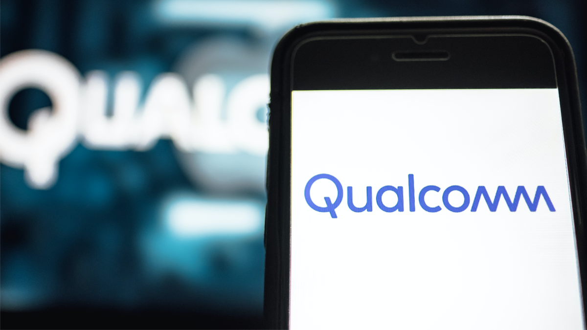 Qualcomm Enters Autonomous Vehicle Market with 700 TOPS Snapdragon Ride ...