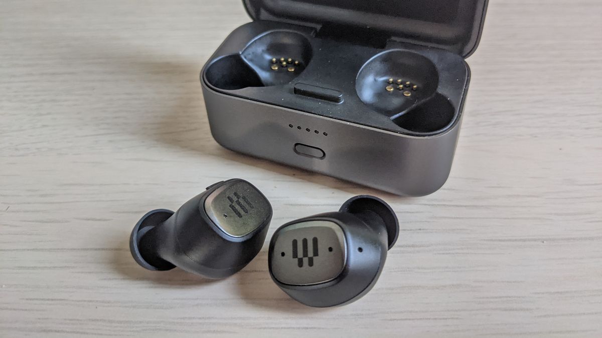 EPOS GTW 270 Hybrid Wireless Gaming Earbuds Review | PC Gamer