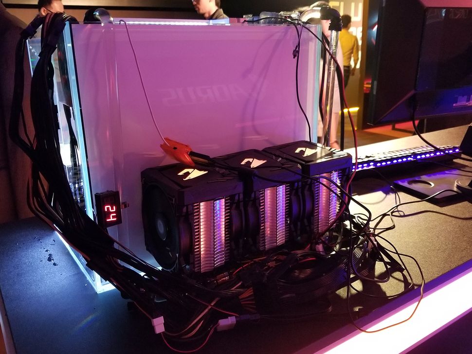 Gigabyte’s Custom PC Houses Fish Above a Submerged System | Tom's Hardware