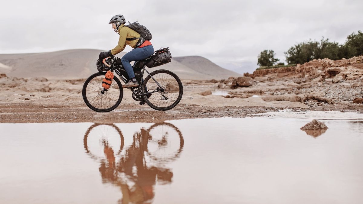 Bikepacking for beginners – how to handle a loaded bike | Advnture