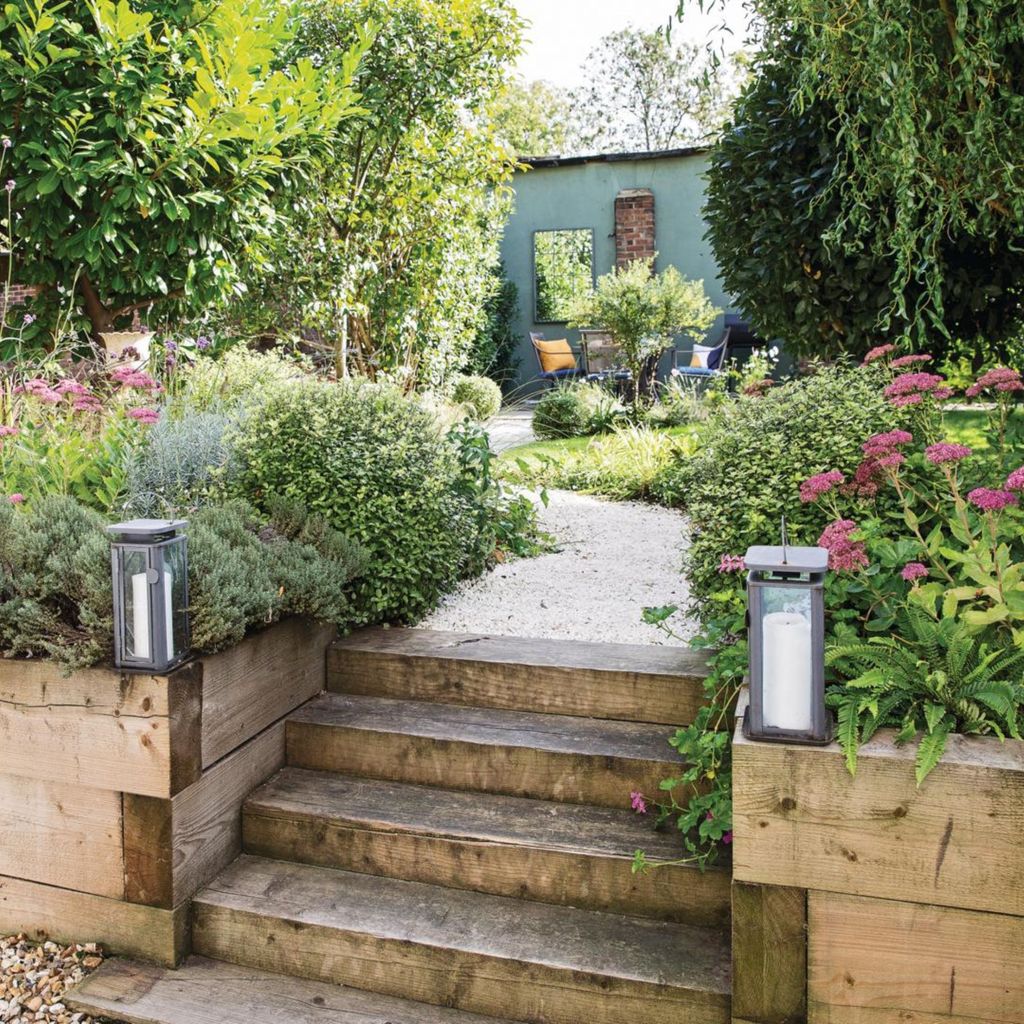 Japanese Privet trees are the pretty way to add garden privacy | Ideal Home