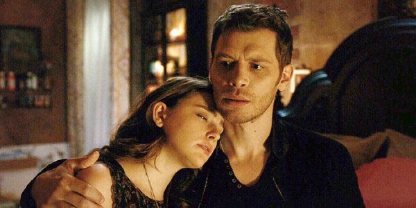 Mini Klaus? Legacies Season 2 Should Show Hope's 'Darker Side,' Star ...