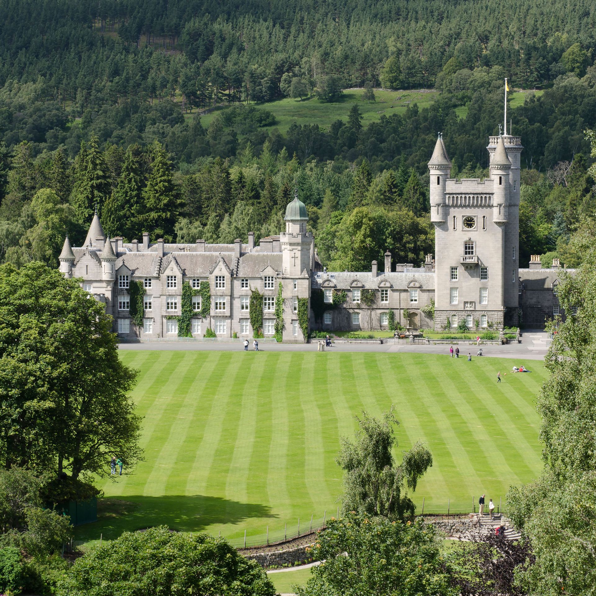 10 royal family houses: a look at their property portfolio | Ideal Home