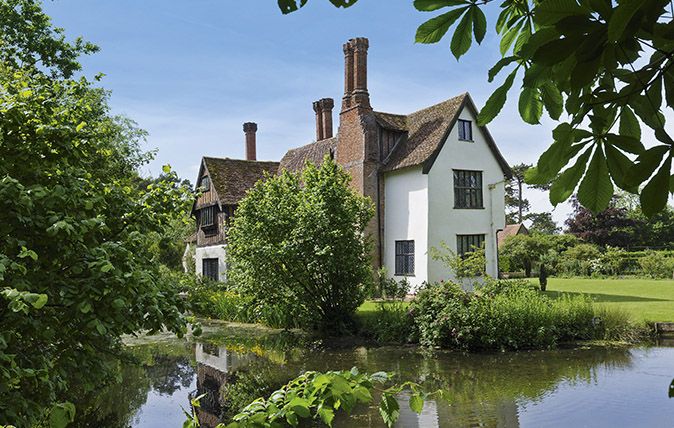 Burfield Hall: An ideally-sized house and land in Norfolk at the price ...
